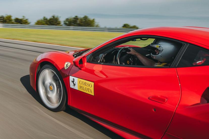 Corso Pilota - The Official Ferrari Driving School